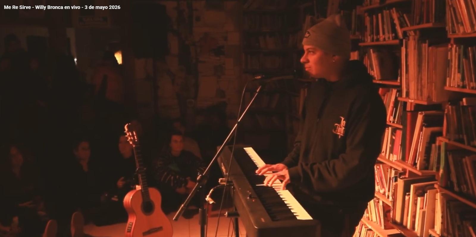 Videos Barilochenses - Me Re Sirve - Willy Bronca en vivo - 3 de mayo 2026